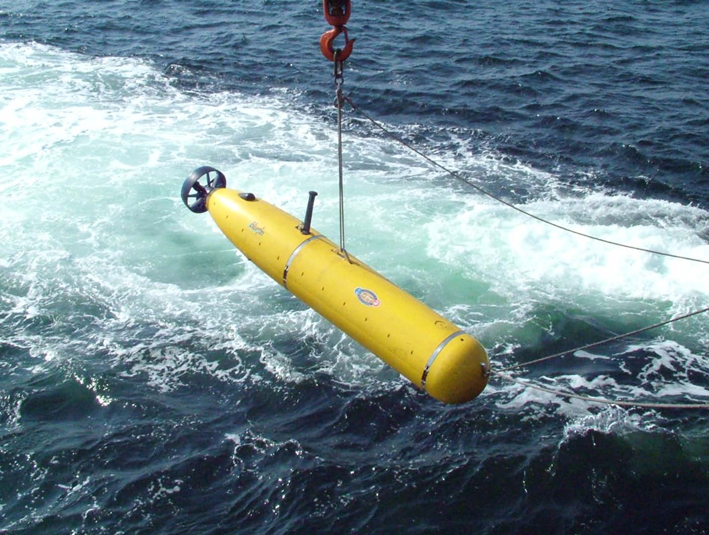 AI in Autonomous Underwater Vehicles (AUVs): A Deep Dive - Capa Learning